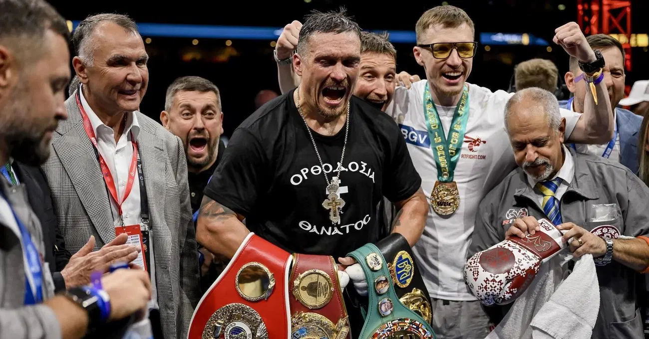 VIVA IL RE! Usyk campione del mondo dei pesi massimi. Ora Oleksandr è ...